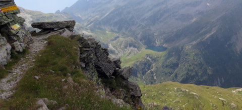 Sentiero Alpino Calanca - geführte Wanderung hoch über dem Calancatal ...